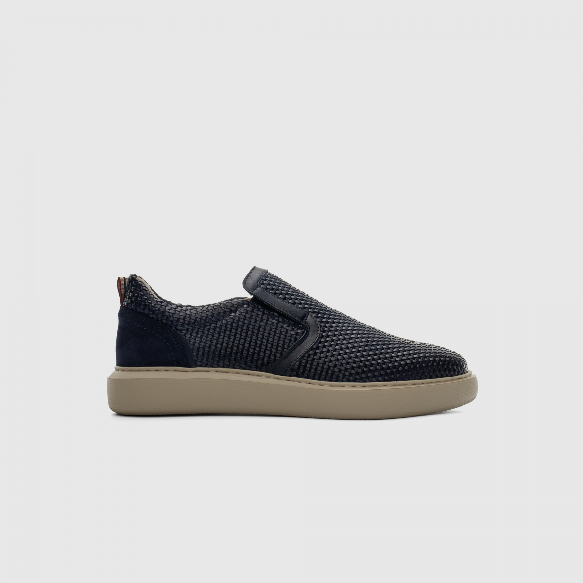 ECLIPSE Slip-On Sneaker - 13924-7256AM - Ambitious